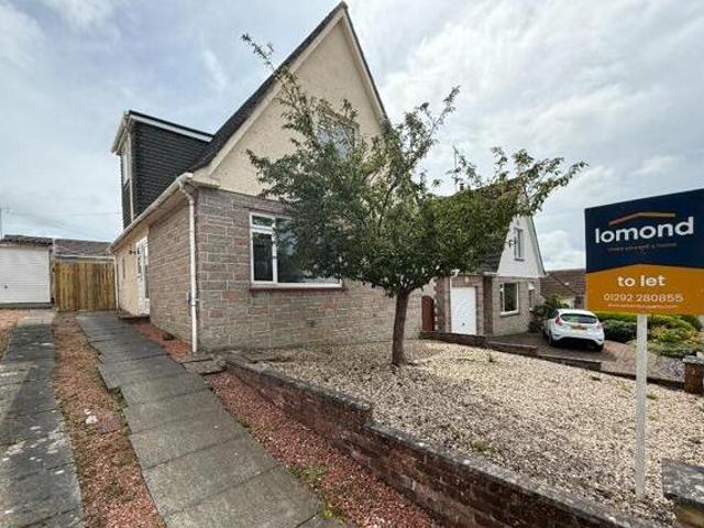 Finlas Avenue, 3 Bedroom Detached