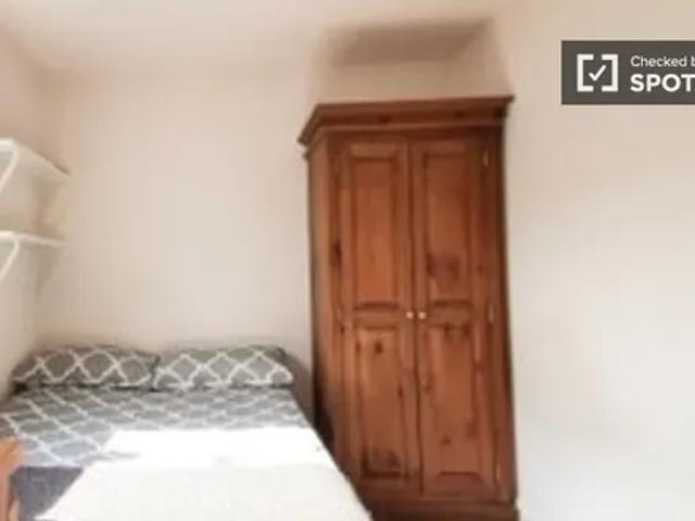 Finnemore House, Britannia Row, Angel, London, N1 8QH, United Kingdom | Room for rent #110782506 | Rentberry