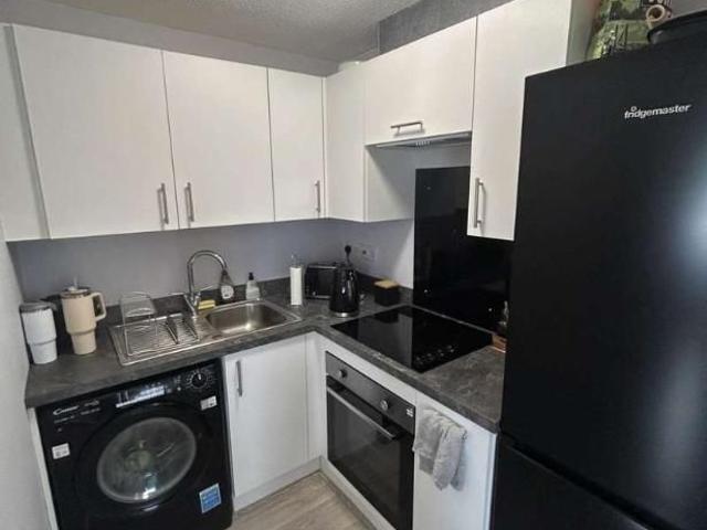 Finsbury Close, Warrington, WA5