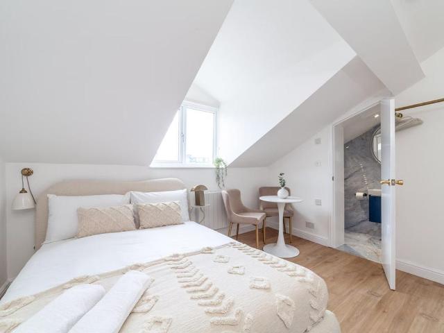 Finsbury Park N4, 1 bed flat to rent, £3,313 pcm | PrimeLocation