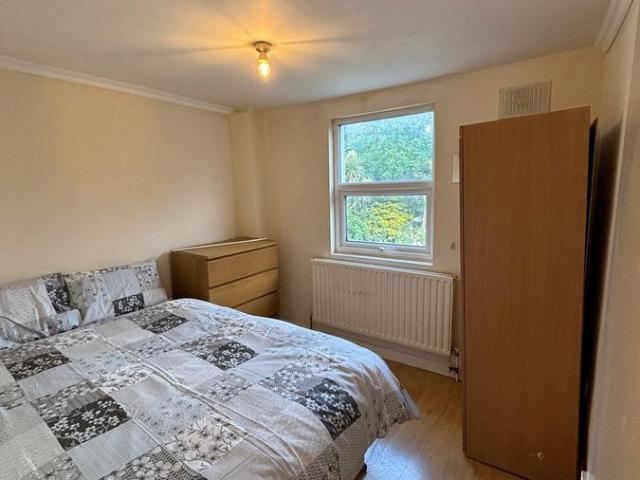 Finsbury Park, London N4, Studio to rent, £1,450 pcm | PrimeLocation