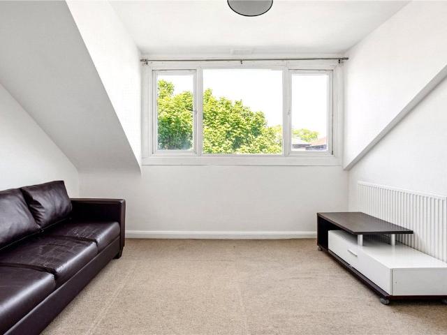 Finsbury Park Road, London N4, 2 bed flat to rent, £2,500 pcm | PrimeLocation