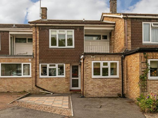 Fiona Close, 3A Fiona Close SO23, 4 bed terraced house to rent, £2,100 pcm | PrimeLocation