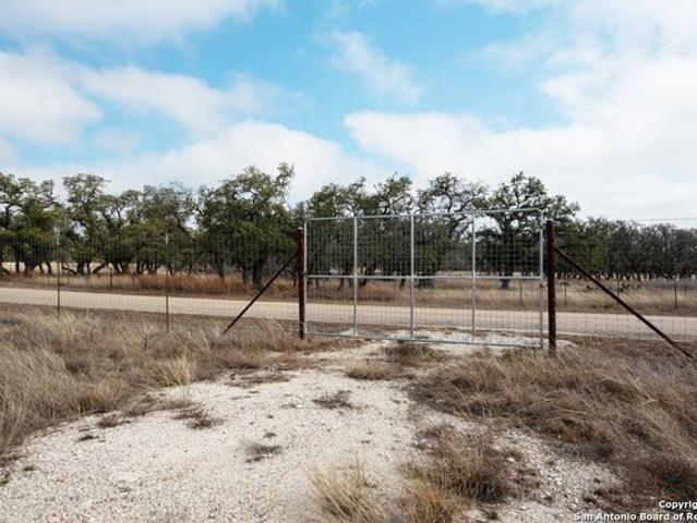Fiedler Rd, Harper, TX 78631