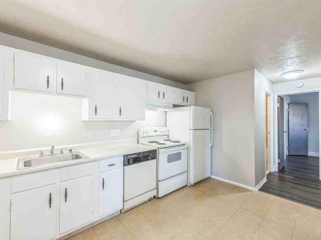 Field Terrace Apartments 1 Bedroom Apartment for Rent at 3771 Robb Ave, Cheviot, OH 45211 Cheviot