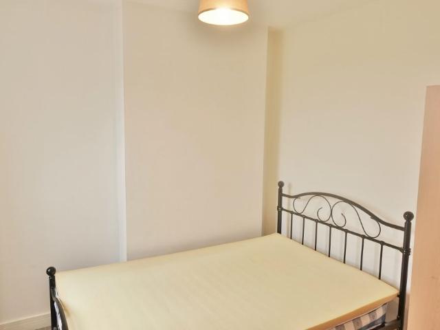 Field Terrace Road, Newmarket CB8, Room to rent, £650 pcm | PrimeLocation