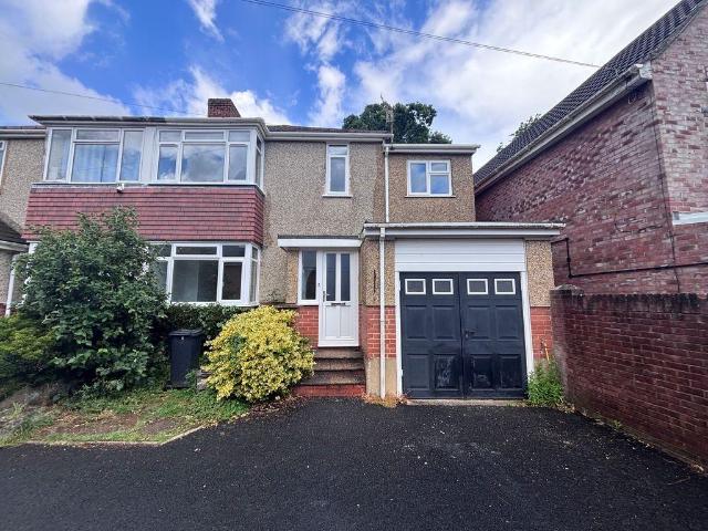 Field View Road, Blandford Forum 4 bed house to rent £1,850 pcm £427 pw