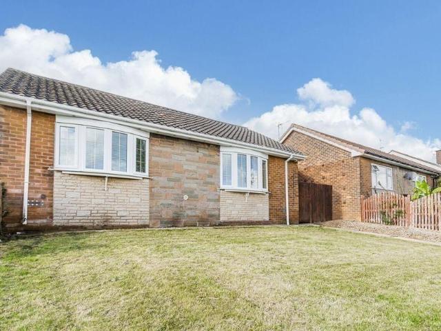 Field Drive, Shirebrook, Mansfield NG20, 2 bed detached bungalow to rent, £850 pcm | PrimeLocation