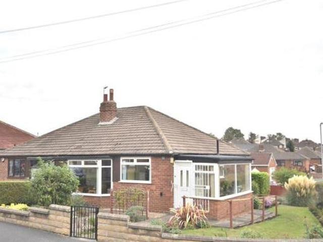 Field End Crescent, Leeds, 2 Bedroom Bungalow