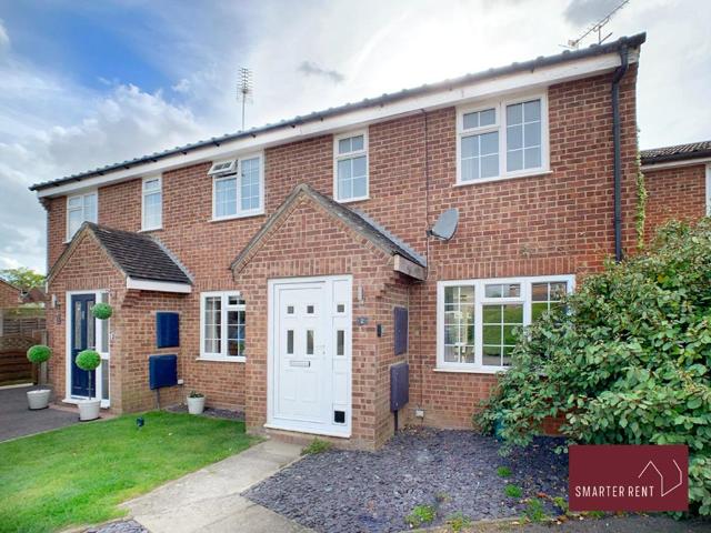 Field End, Farnham GU9 2 bed house to rent £3,360 pcm £775 pw