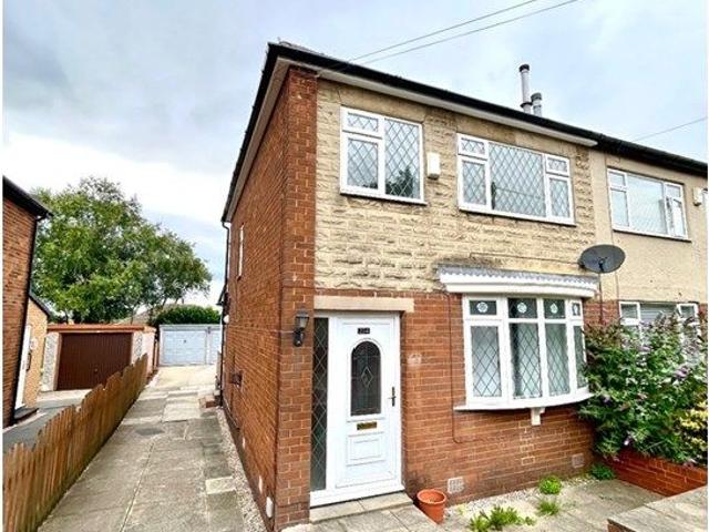 Field End, Leeds LS15, 3 bed semi detached house to rent, £1,100 pcm | PrimeLocation