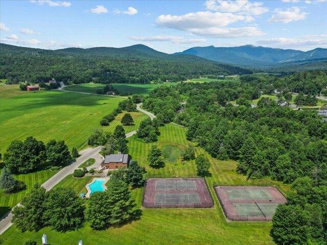 Field Rd Unit,stowe, Condo For Sale