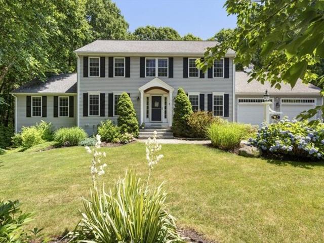 Field Rd, Medway, Home For Sale