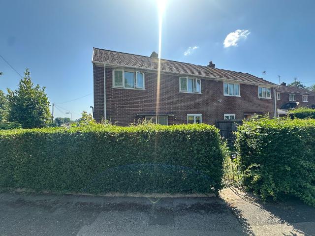 Field Road, Farnborough GU14, 3 bed semi detached house to rent, £1,500 pcm | PrimeLocation