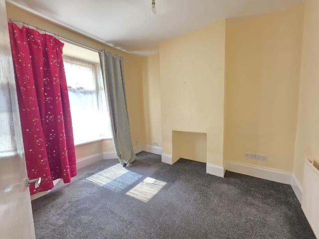 Field Road, London E7, 2 bed terraced house to rent, £2,150 pcm | PrimeLocation