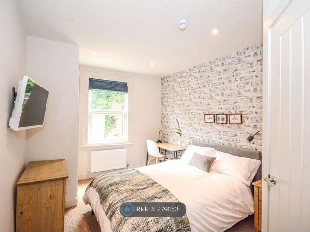 Field Road, Reading RG1, Room to rent, £750 pcm | PrimeLocation