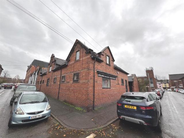 Field Street, Leek Property to rent £1,413 pcm £326 pw
