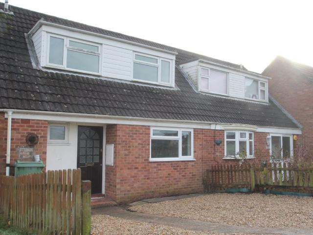 Fieldcourt Gardens, Quedgeley, Gloucester GL2, 3 bed terraced house to rent, £1,250 pcm | PrimeLocation