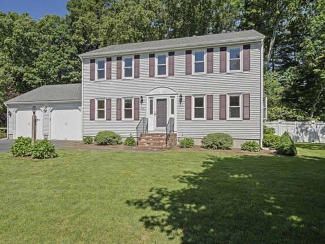 Fieldcrest Dr, Bridgewater, Home For Sale