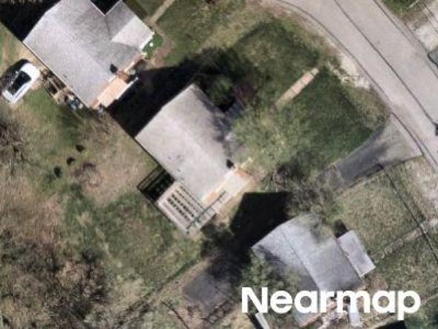 Fieldcrest Dr