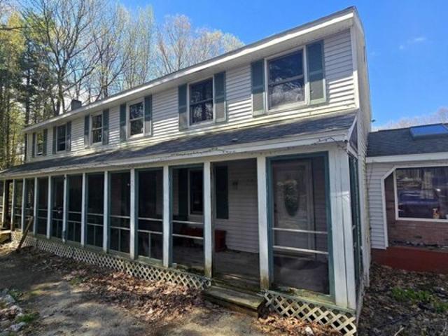Fieldstone Cir, Weare, Home For Sale