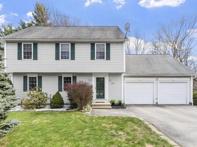 Fieldstone Dr, Gardner, Home For Sale
