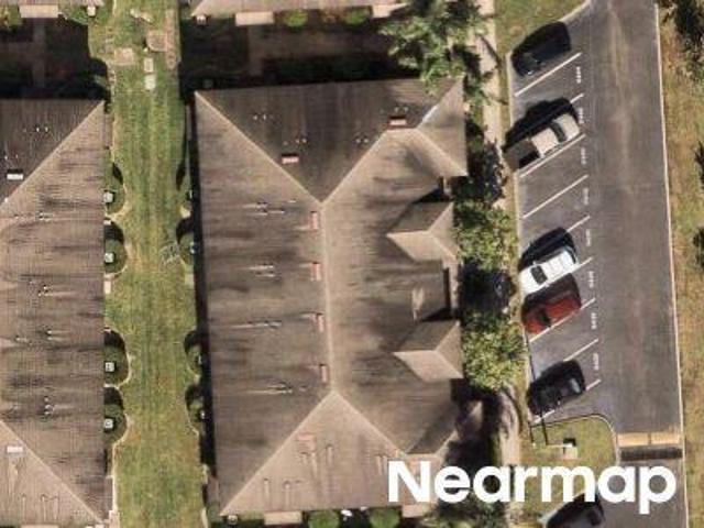 Fieldstone Dr