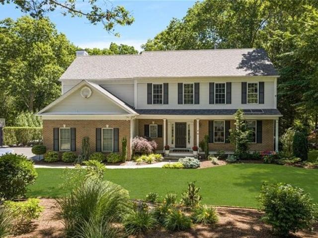 Fieldstone Ln, North Kingstown, Home For Sale