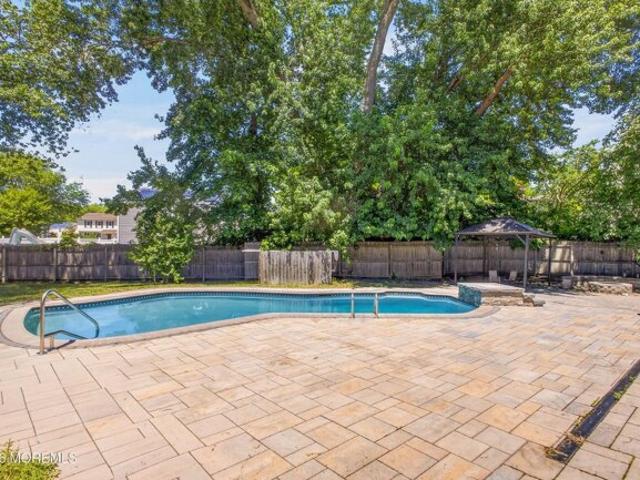 Fieldstone Ln, Ocean Township, Home For Sale