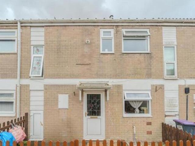 Fields Road, Oakfield, 2 Bedroom Terraced
