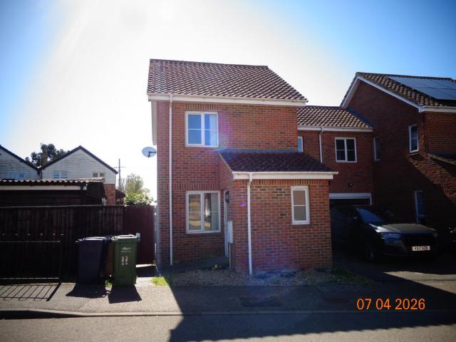 Fields View, Benwick PE15 3 bed link detached house to rent £1,075 pcm £248 pw