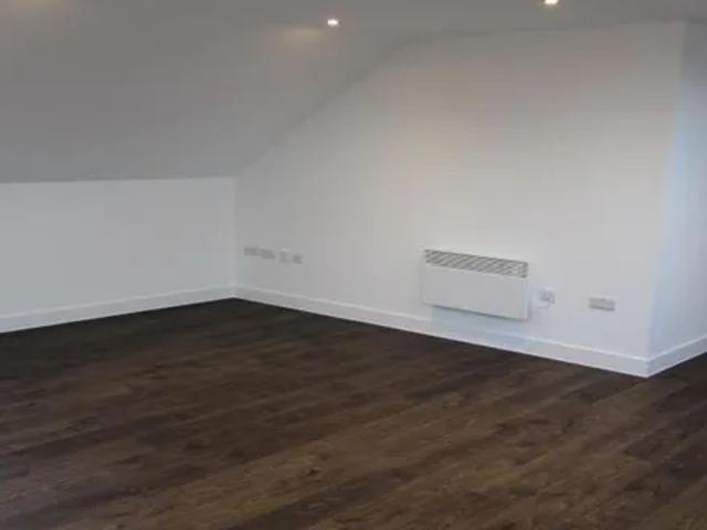 Fieldwick House, Retreat Place, London, E9 6RY, United Kingdom | 1 bed house for rent #107512717 | Rentberry