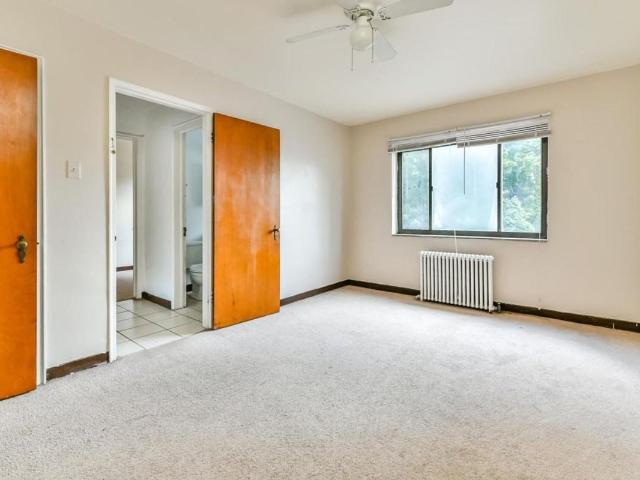 Fifth and Shady 2 Bedroom Apartment for Rent at 6235 5th Ave, Pittsburgh, PA 15232 Squirrel Hill North