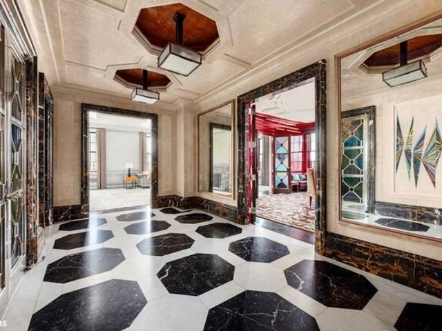 Fifth Ave Unit Thfloor, Manhattan, Property For Sale