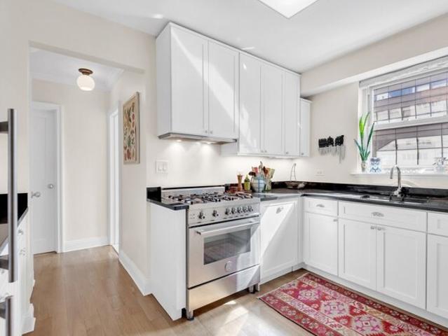 Fifth Ave Unit G, New York, Property For Sale