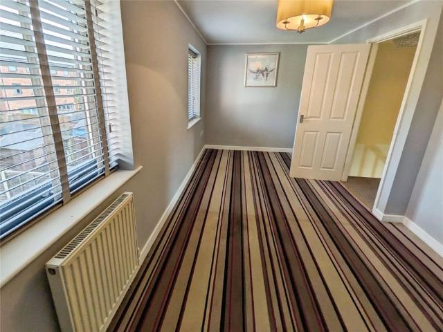 Fifth Avenue, Wolverhampton, West Midlands, WV10
