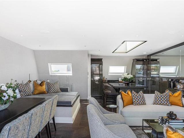 Fifth Floor Three Bedroom Penthouse To Let Prince of Wales Terrace, W8