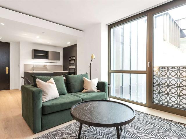 Fifth floor studio apartment in Fenwick House, part of the highly desirable Barts Square