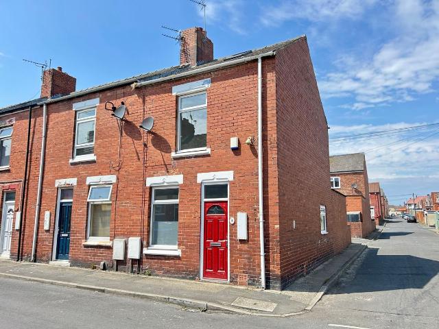 Fifth Street, Blackhall Colliery, Hartlepool TS27, 2 bed terraced house to rent, £550 pcm | PrimeLocation