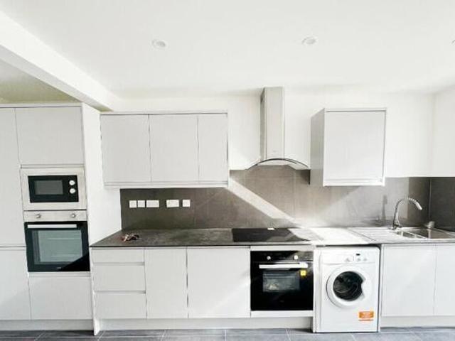 Filton Avenue, Bristol, 6 Bedroom Terraced