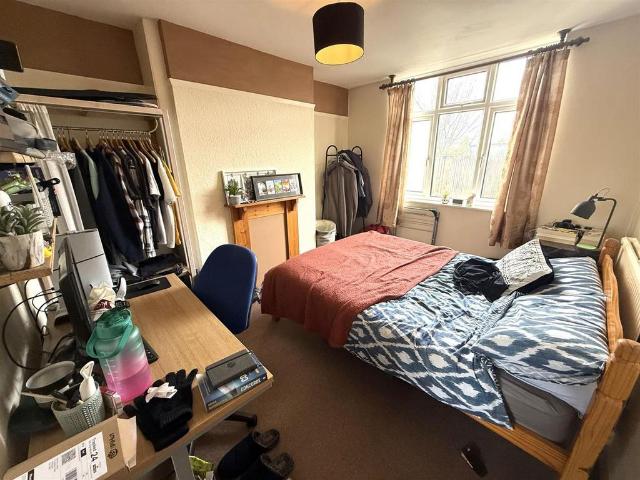 Filton Avenue, Filton, BS34 4 bed terraced house to rent £1,900 pcm £438 pw
