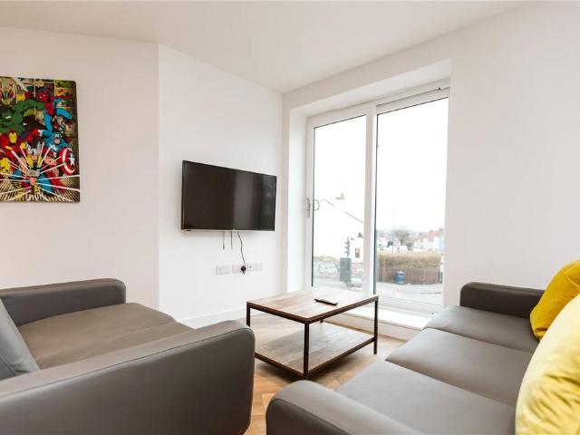 Filton Avenue, Horfield, Bristol, BS7 5 bed apartment to rent £3,250 pcm £750 pw