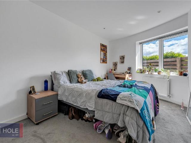 Filton Avenue, Horfield, Bristol, BS7 6 bed apartment to rent £4,100 pcm £946 pw