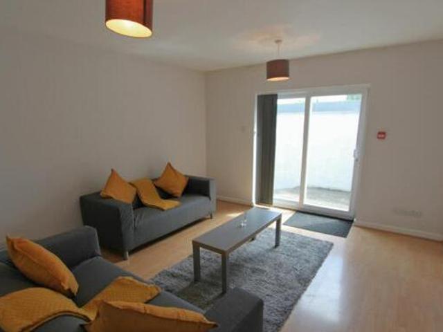 Filton Avenue, Horfield, 3 Bedroom Flat