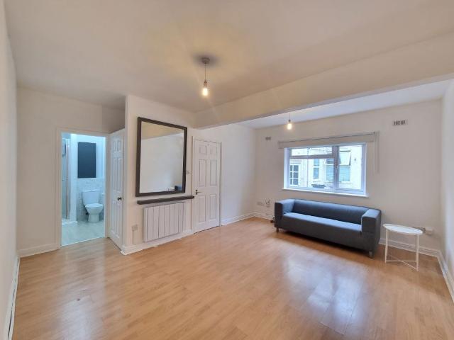 Filbert Street East, Leicester LE2, Studio to rent, £675 pcm | PrimeLocation