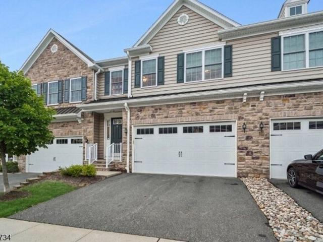 Fillmore Dr, Morris Twp, Condo For Sale