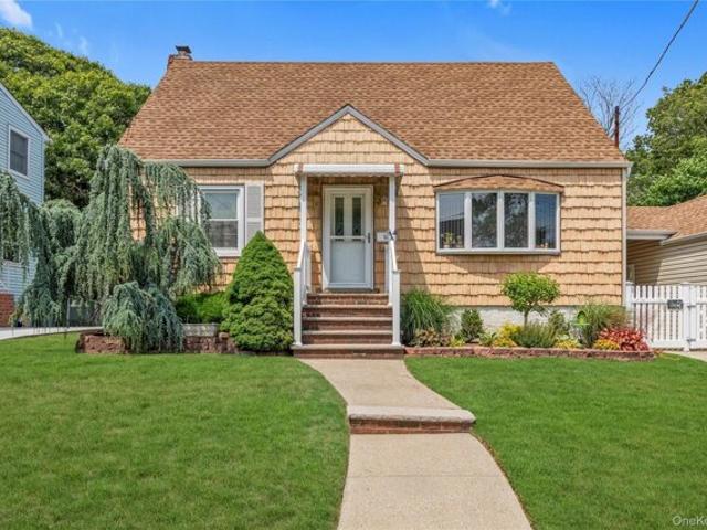 Fir St, Valley Stream, Home For Sale