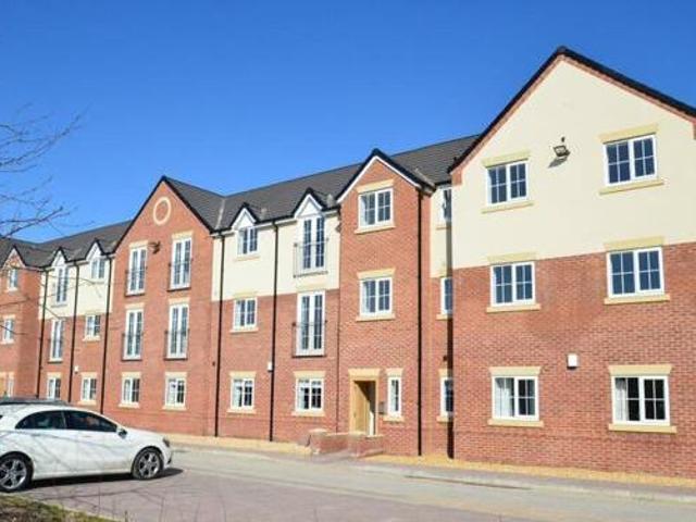 Fir Tree Avenue, Auckley, 2 Bedroom Apartment