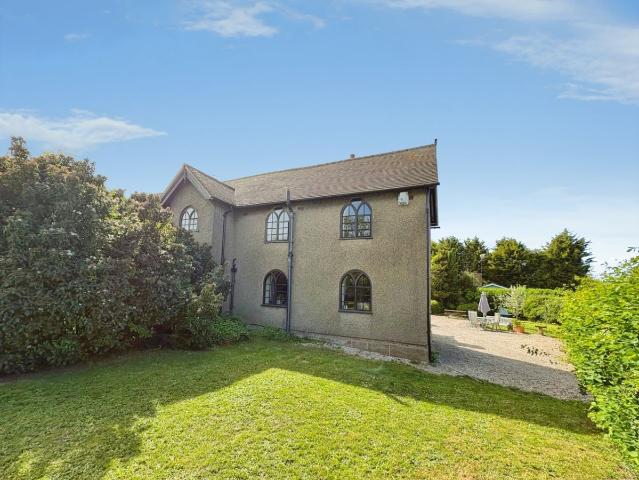 Fir Tree Cottage, Meriden CV7, 2 bed cottage to rent, £1,650 pcm | PrimeLocation