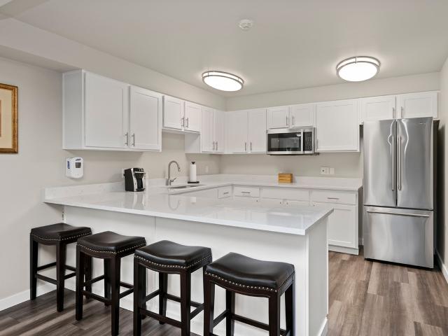 Fira Apartments | Gig Harbor, WA